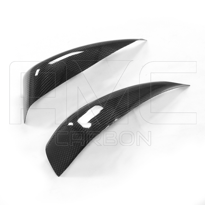 TRIUMPH DAYTONA 675 Carbon Side Tank Protectors - AMC Carbon