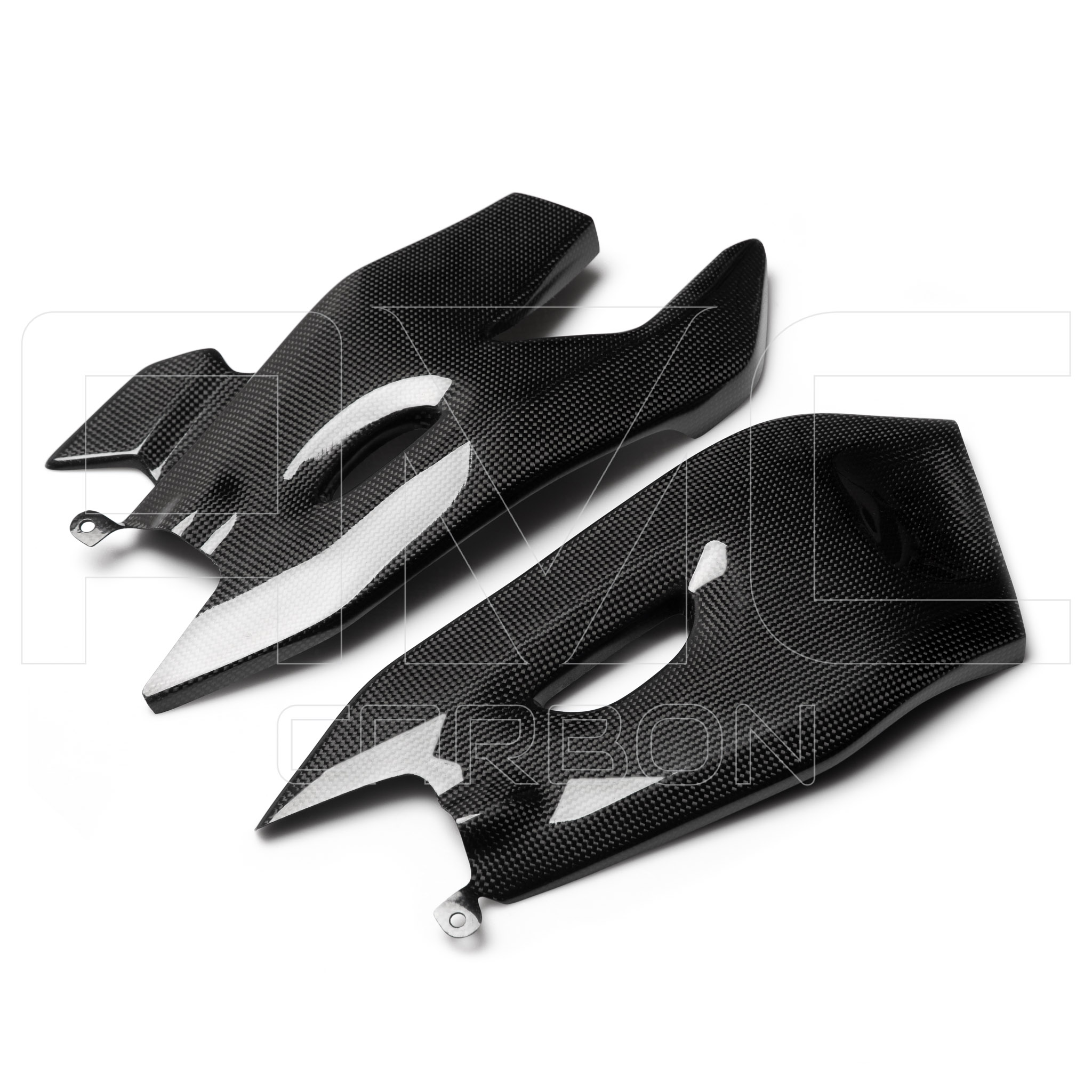 R1 Swingarm Covers (Short) with Chain Guard - AMC Carbon